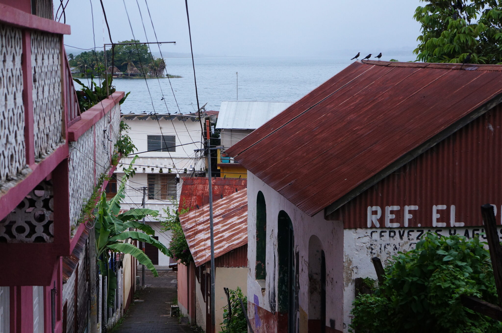 A Backpackers Guide To Flores, Guatemala - Man Vs Globe
